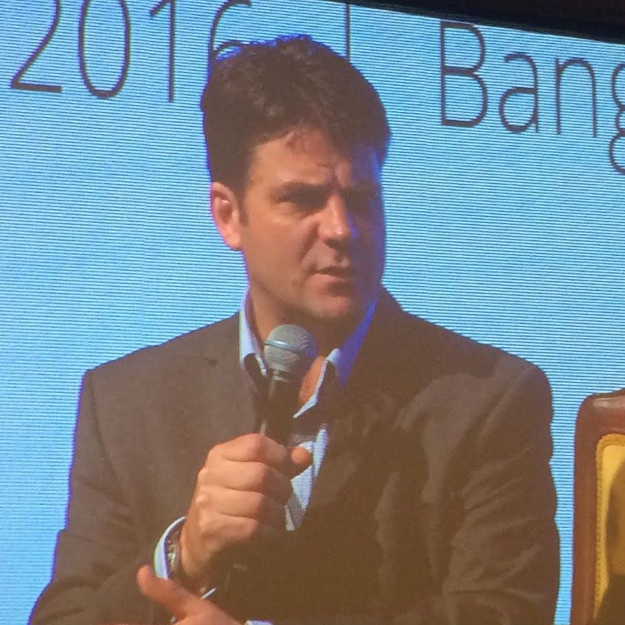 Home [www.davidhoylefoundation.org]